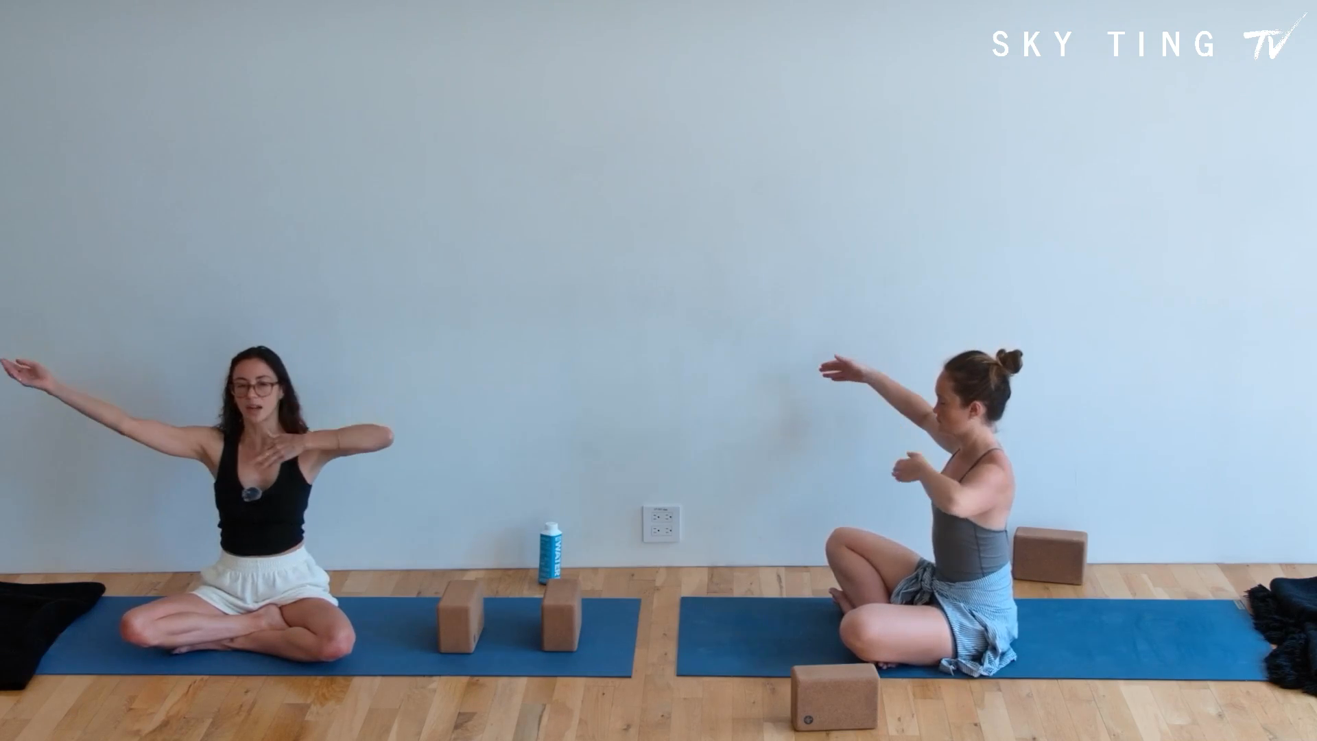 SKY TING – SKY TING YOGA